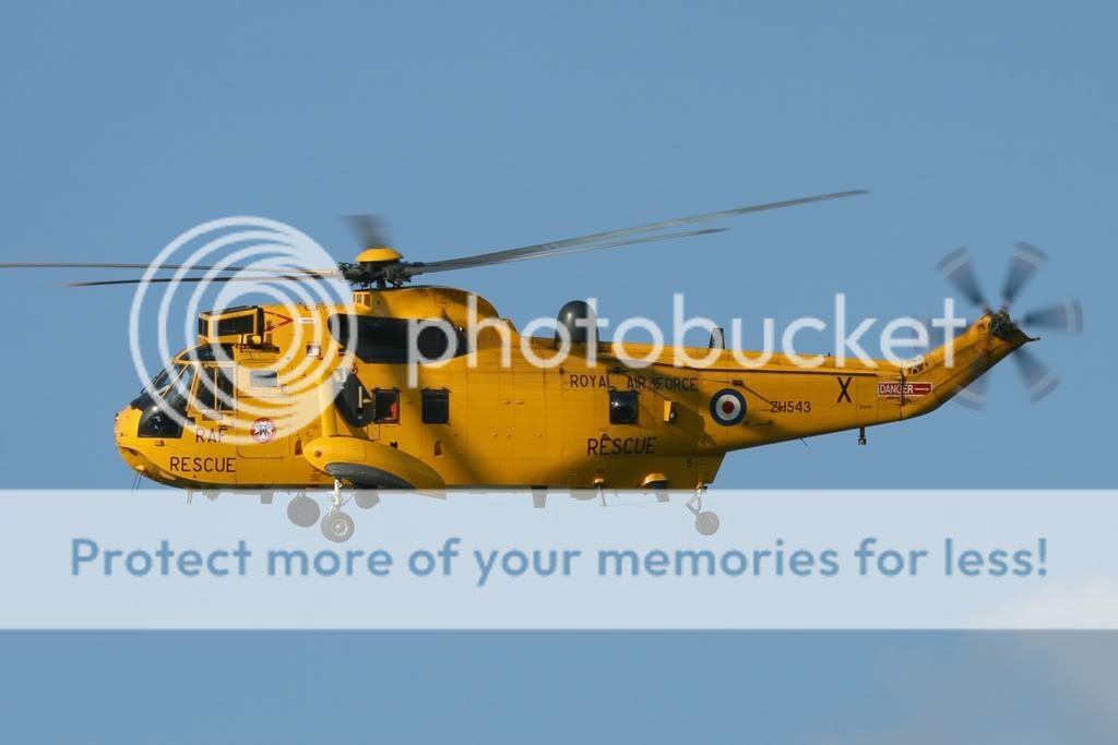 Apache formation flying - UK Airshow Review Forums