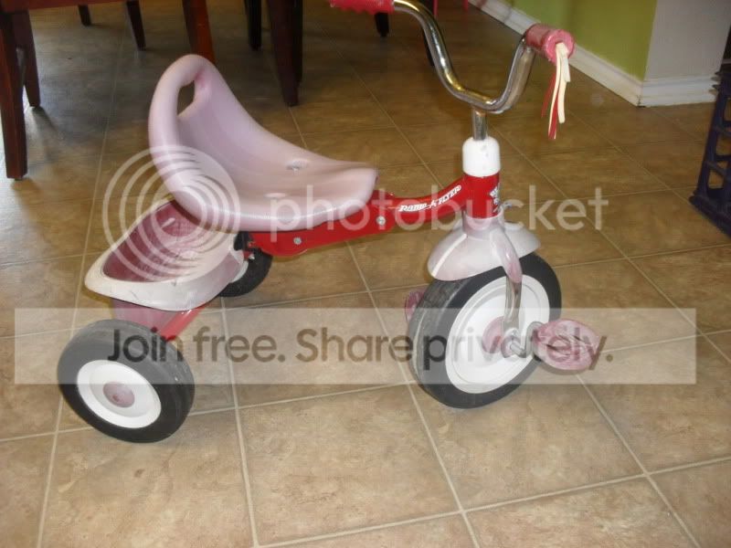 Goblin Mounts, Trike is level 20, Hotrod is level 40.