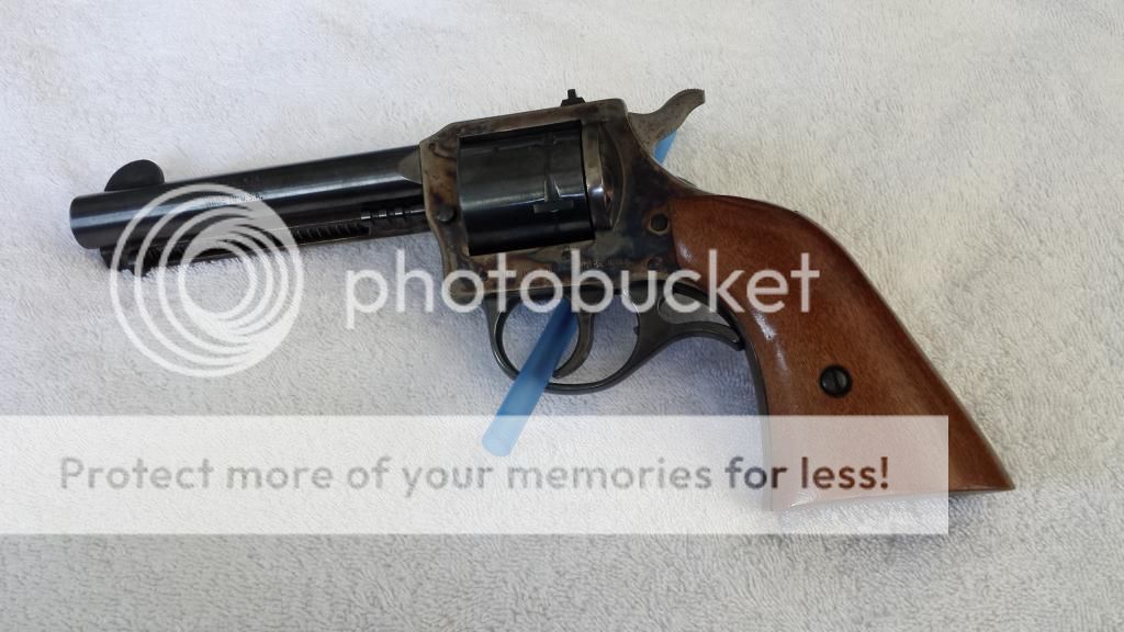 **SOLD** H&R 676 .22 WMR Revolver, San Diego, Will Ship - Calguns.net